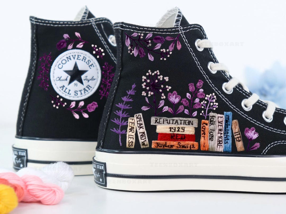 Embroidered Converse Taylo's Album and Purple Flower, Taylo's Version ...