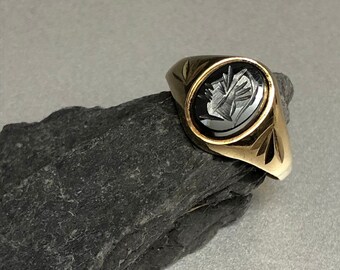 Vintage Signet Ring | Etsy UK