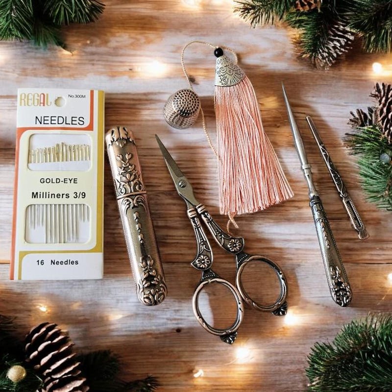 Vintage Sewing Kit - Etsy