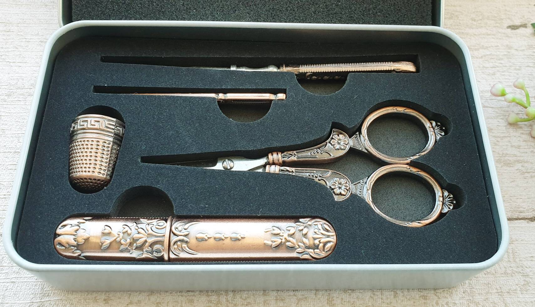 7 Pieces Retro Style Sewing Kit Rustic Shabby Chic Sewing - Etsy UK