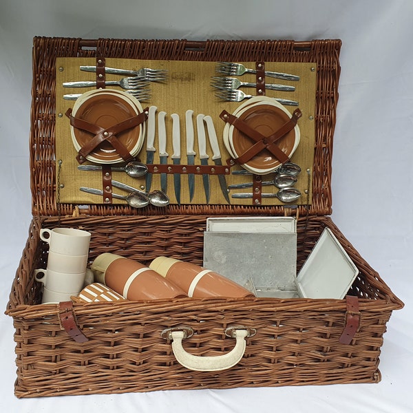 Vintage Picnic Set - Etsy UK