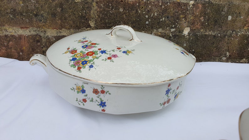 Vintage China Ceramic 4 Tureen Tureens Set Plus Ladles Flower - Etsy