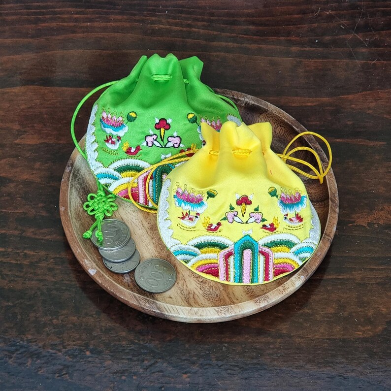 5PCS Set of Korean Embroidered Good Luck Pouches, Bokjumeoni Hanbok ...