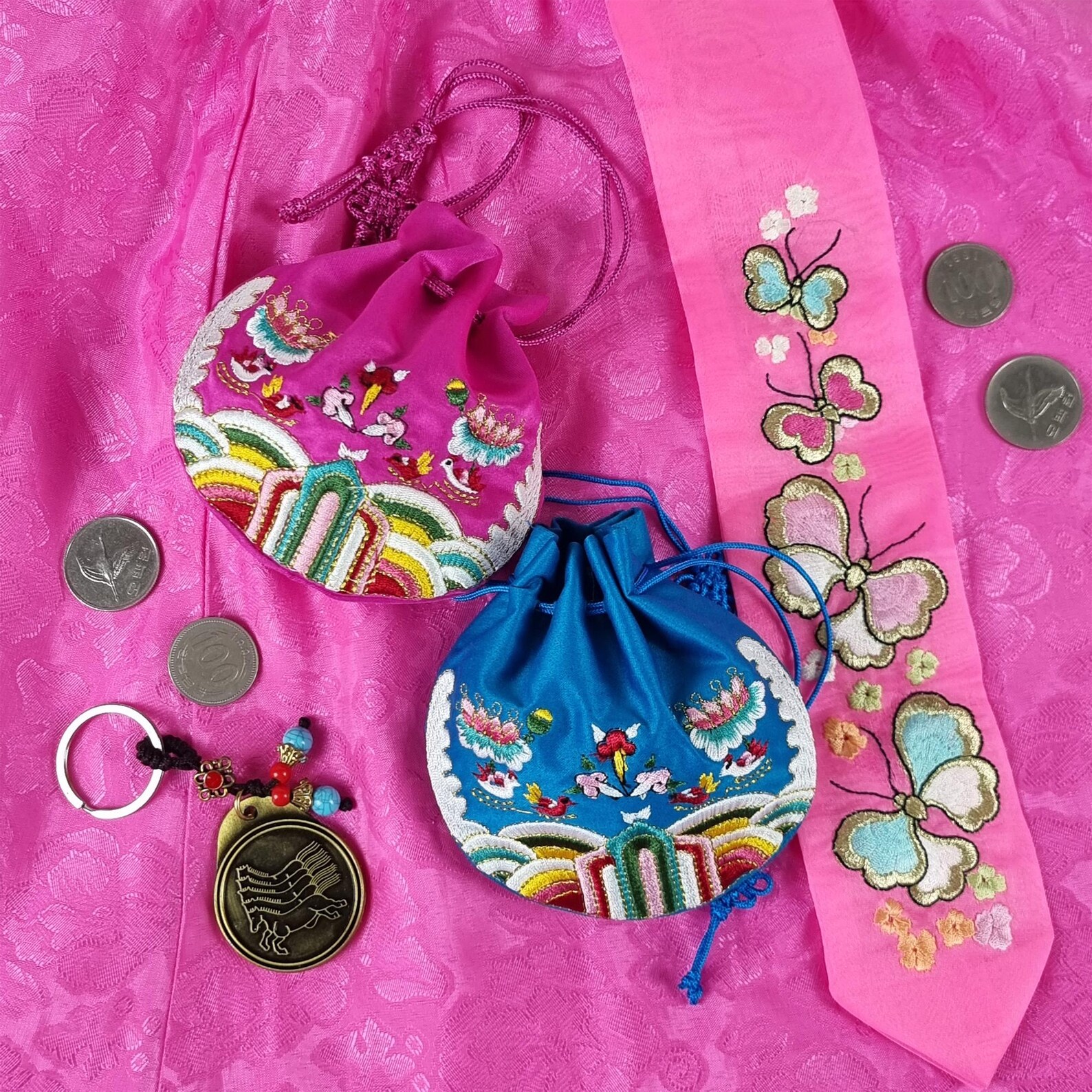 5PCS Set of Korean Embroidered Good Luck Pouches, Bokjumeoni Hanbok ...