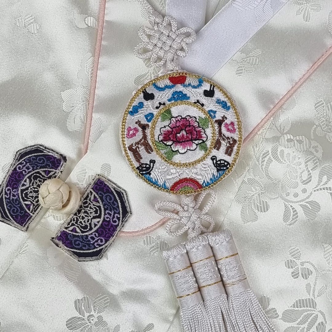 Five Blessings Norigae Korean Tassel Charm, Deer and Peony Lucky ...