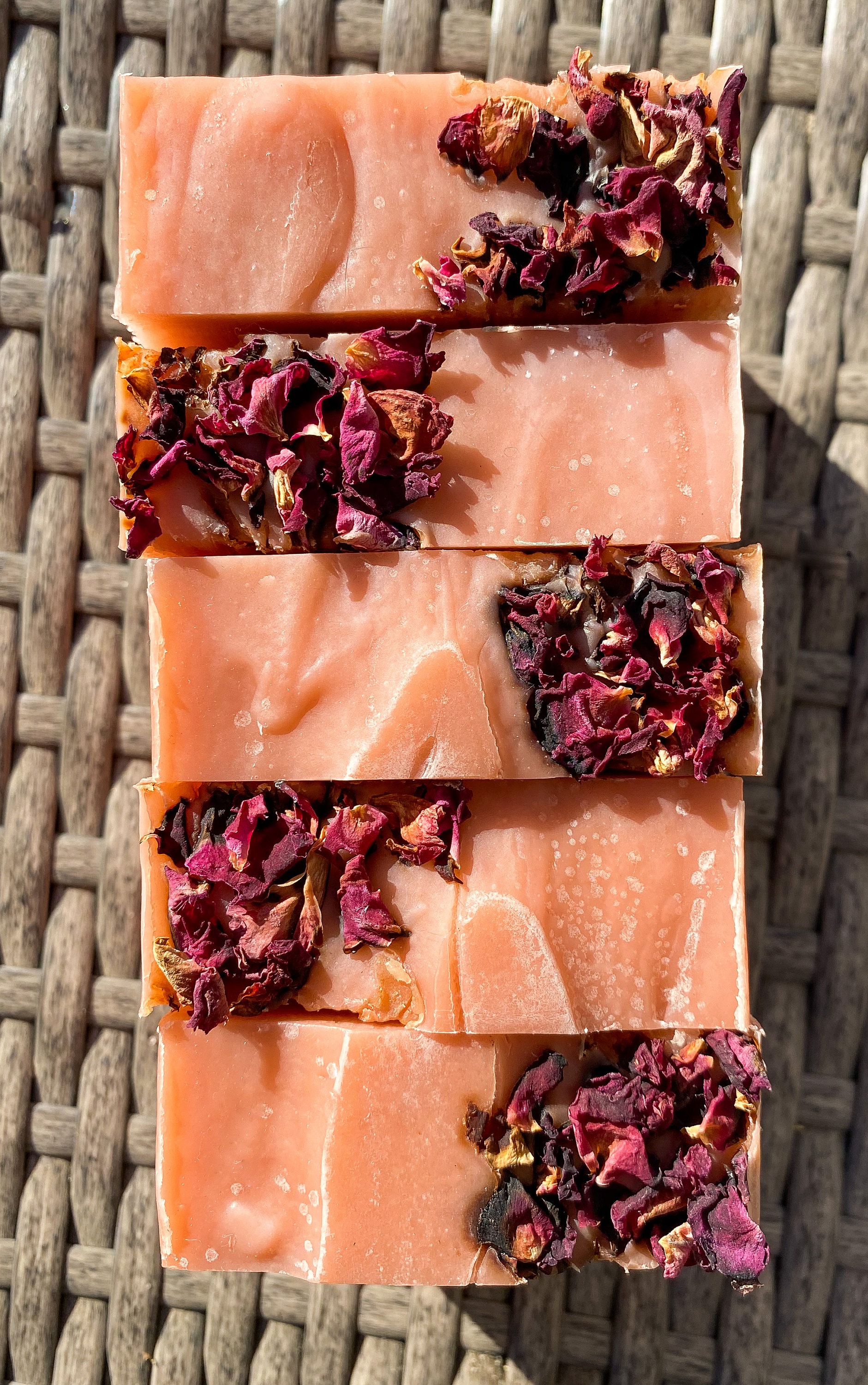 Jabón rosa / vegano / pétalos de rosa / jabón de barra / jabón | Etsy