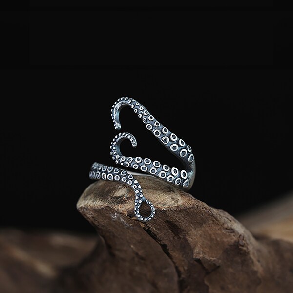 Buy Octopus Ring - Etsy