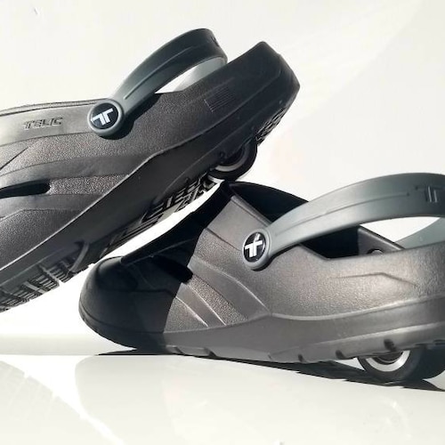 Clog Wheels Do It Yourself pack of 2 - Etsy Ireland