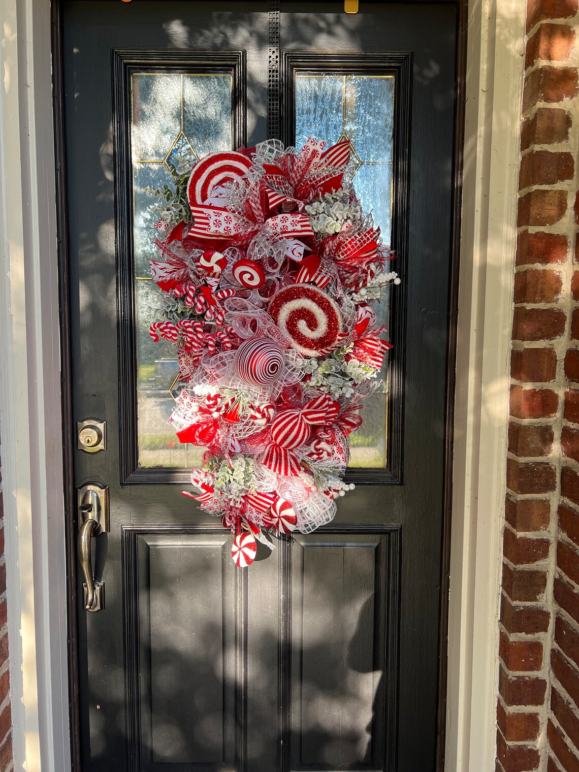 Peppermint Swag, Greenery and Peppermint Swag, Peppermint Christmas ...