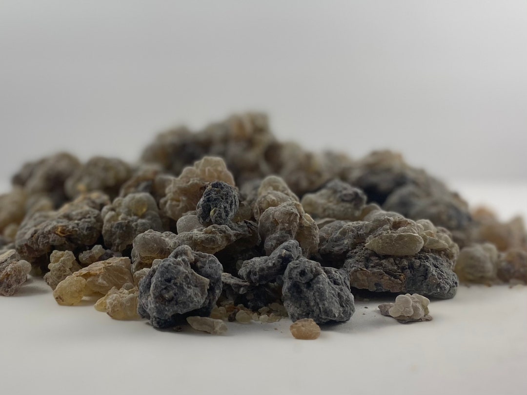 Arabian Frankincense Resin From Arabian Peninsula | Black Hojari ...