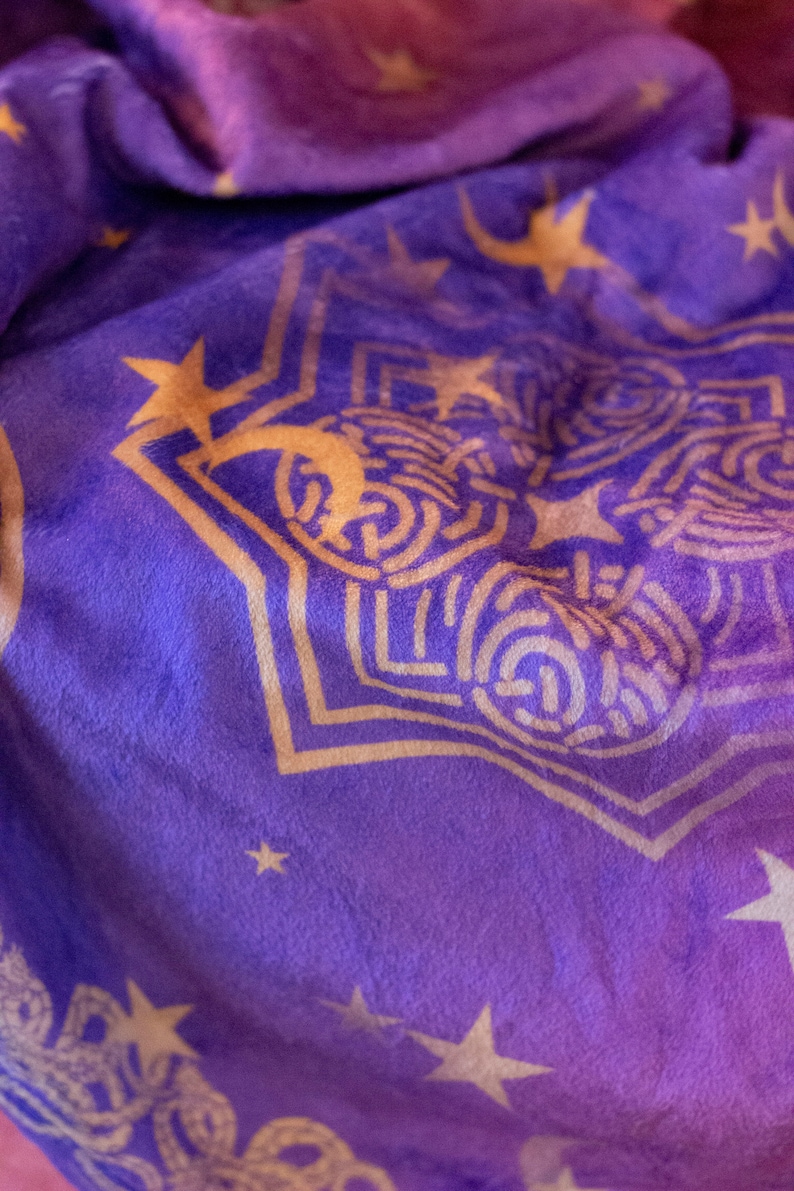 Wizard Invisibility Cloak Blanket: Magic School Soft Throw - Etsy