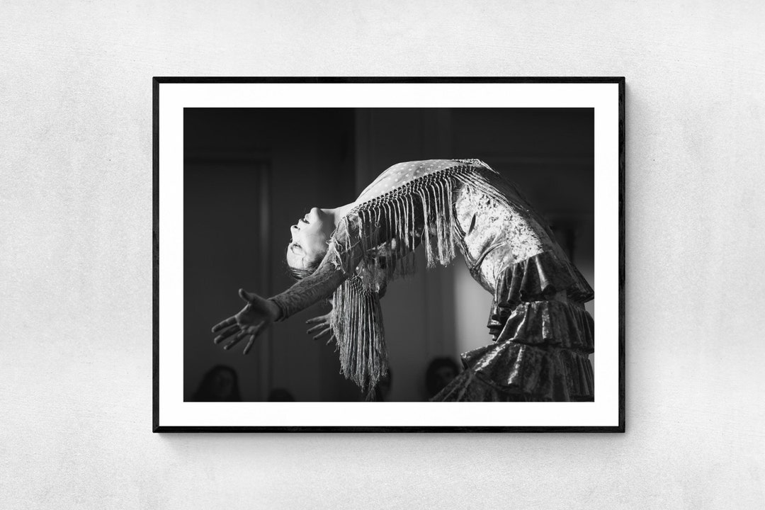 Flamenco Dancer Art | Spanish Dancer Poster | Black and White Wall Art ...