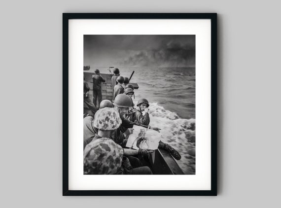 American Marines Pin-up girl poster on a Navy boat to Tarawa | Etsy