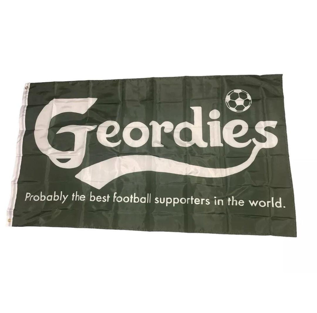Newcastle United Utd FC Football Flag - 5ft by 3ft - Geordies St James ...