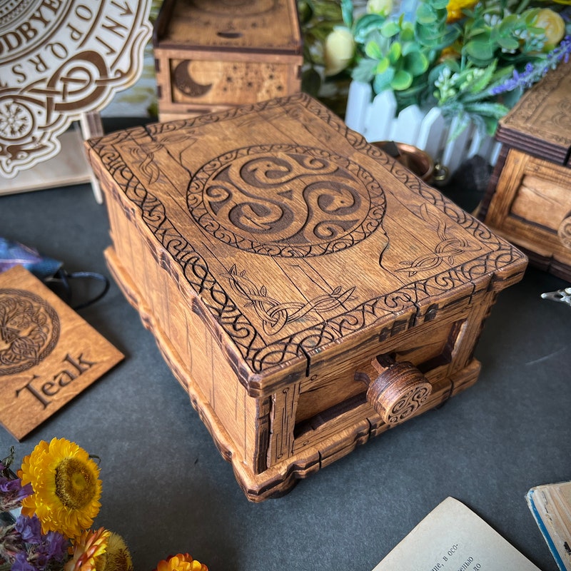 Tarot Deck Box - Etsy