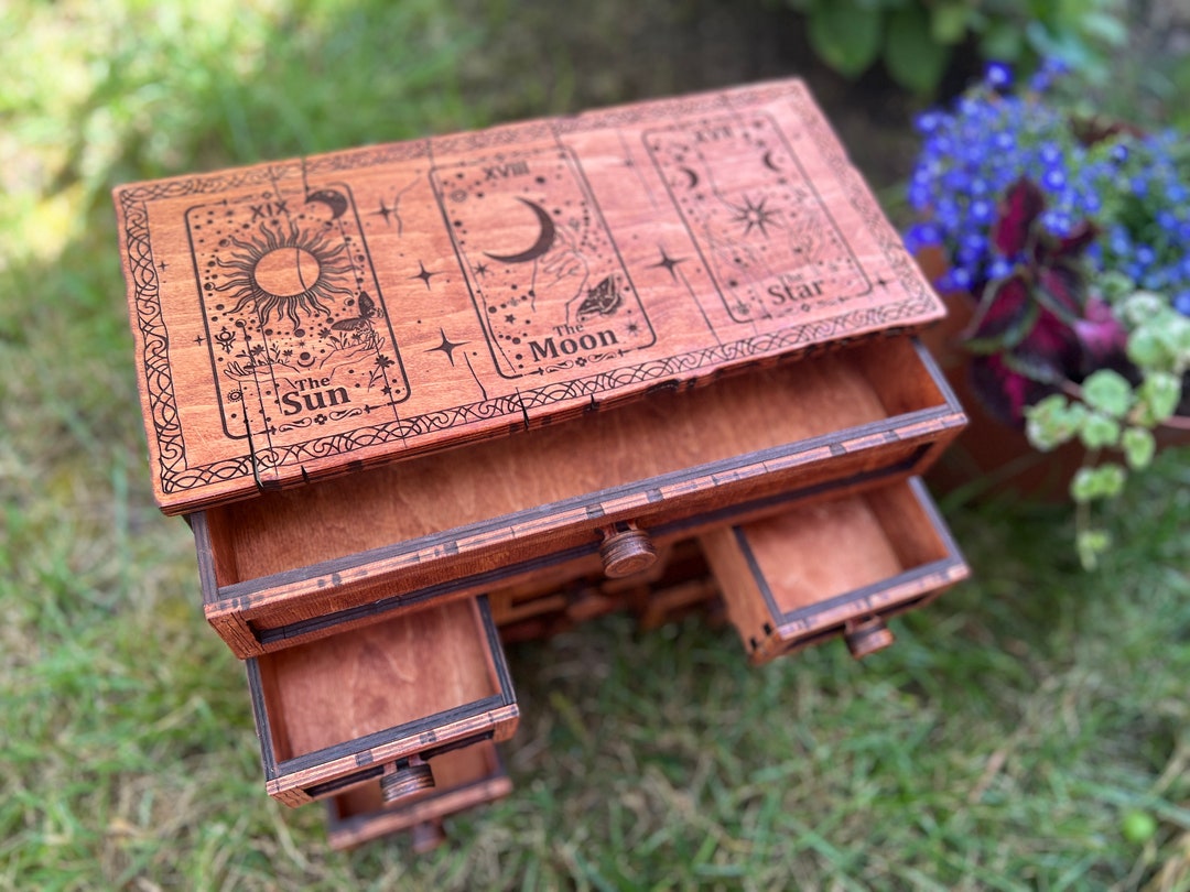 Sun Moon and Star Tarot Deck Holder, Dream Catcher Large Tarot Card ...