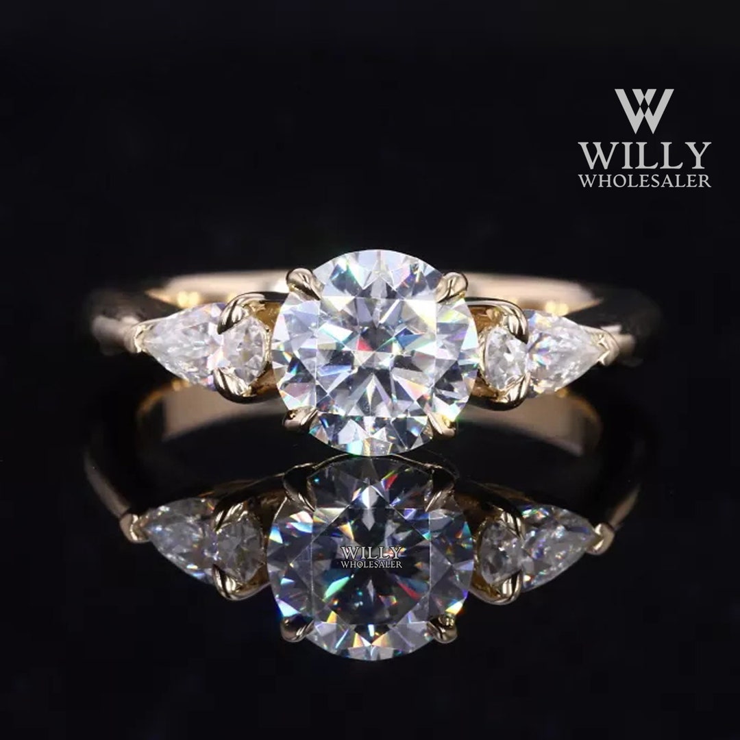 Pinched Shank 4-claw Prong Set Anniversary Ring, Three Stone Ring ...