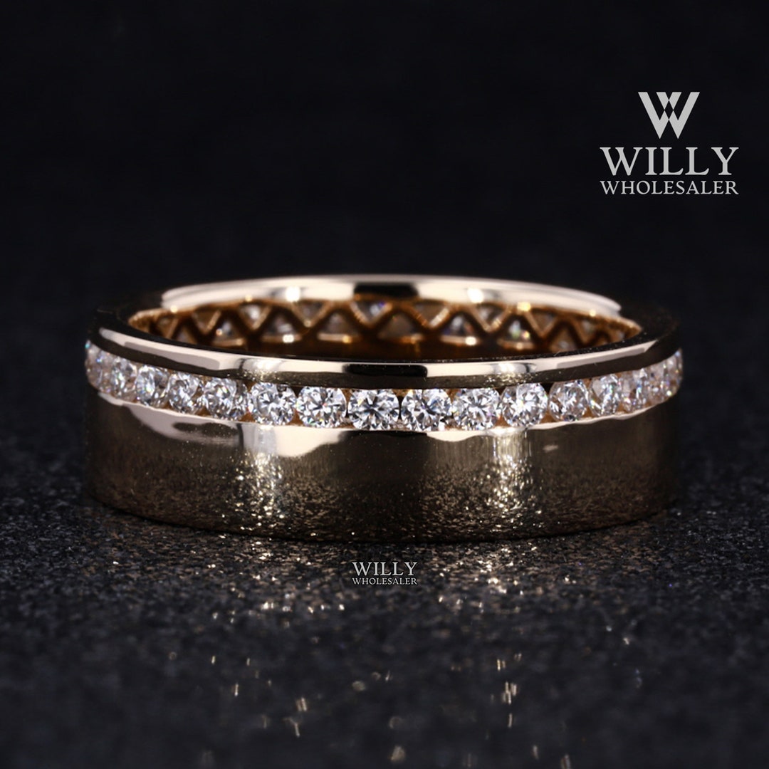 Unisex Channel Set Full Eternity Round Cut Moissanite Engagement Ring ...