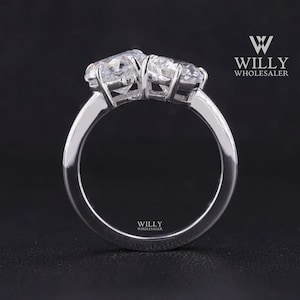 Emily Ratajkowski Wedding Ring, Solitaire Heart With Pear Cut ...