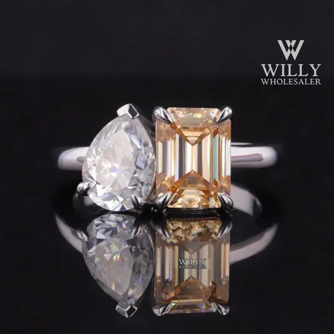 Toi Et Moi Emily Ratajkowski Style Designer Wedding Ring, Colorless ...