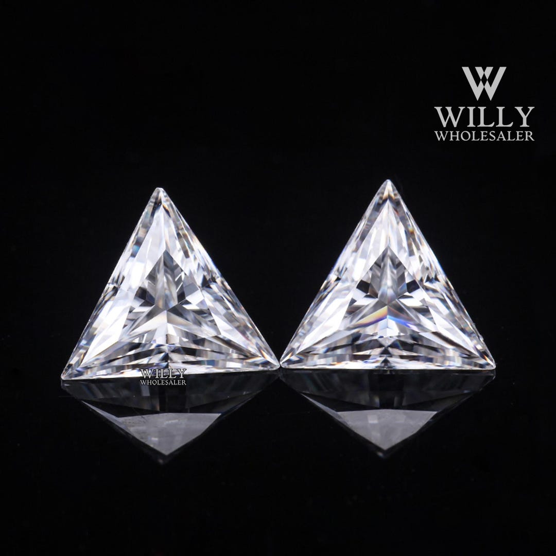 Fiery 3x3 to 10.5x10.5 MM Triangle Cut Moissanite: Colorless Loose ...
