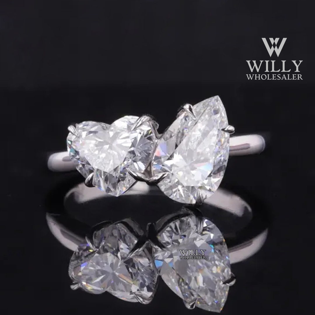 Emily Ratajkowski Wedding Ring, Solitaire Heart With Pear Cut ...