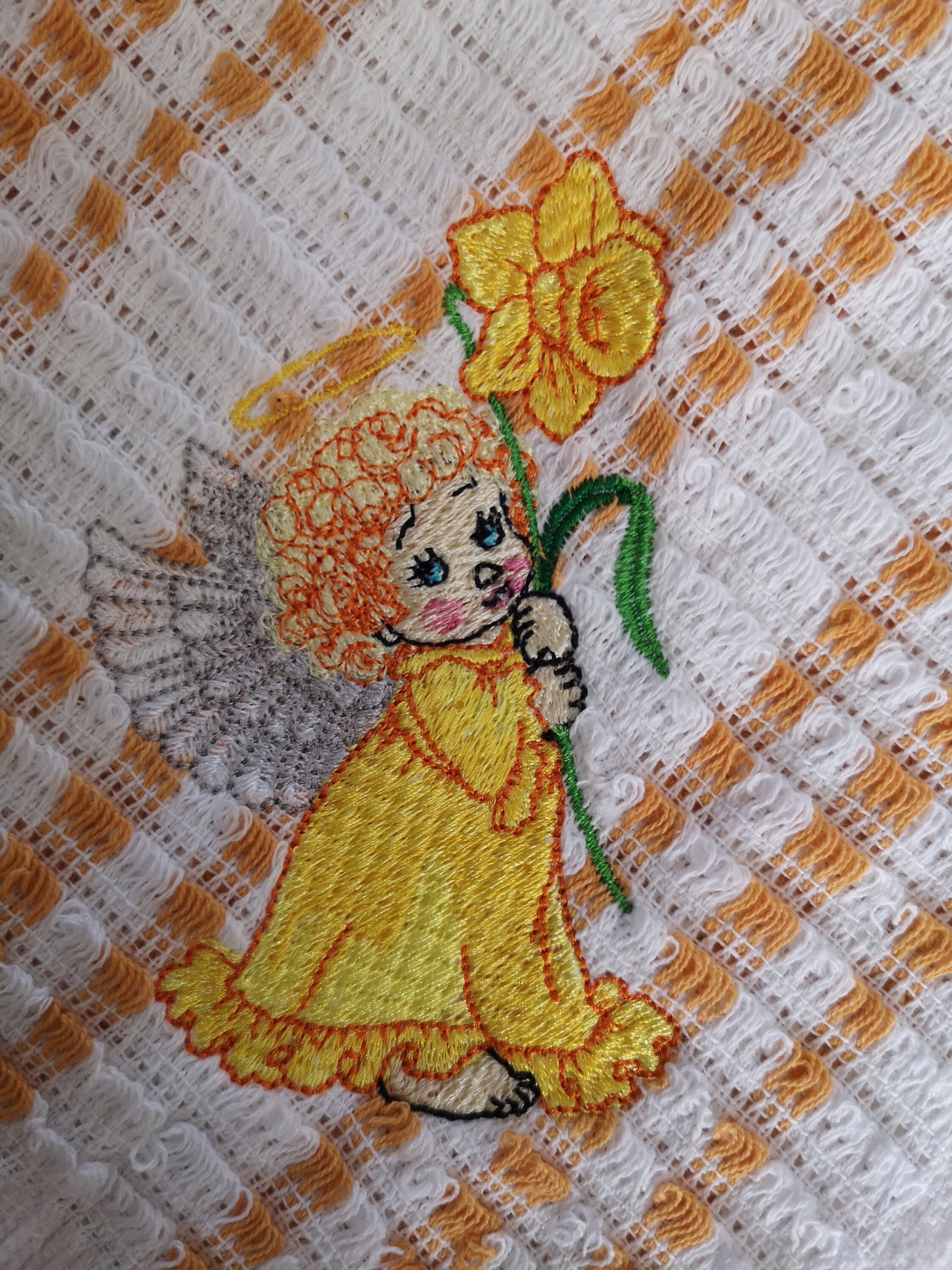 4 Designs ANGELS Embroidery Design 4x4 PES Easter Pasen Easter Angels ...