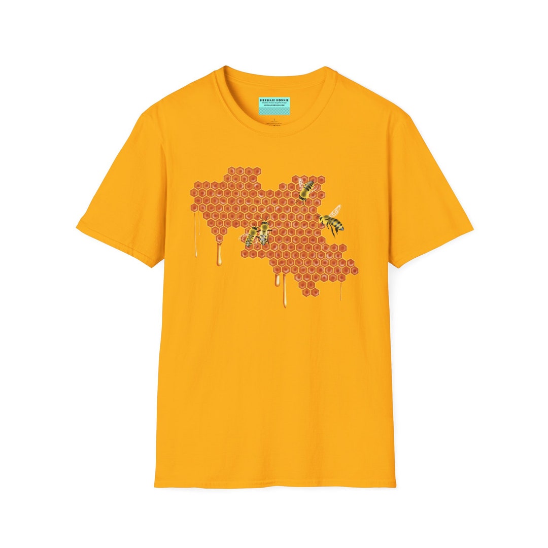 Bee Shirt, Honeybees on Honeycomb, Beekeeper Gift, Pollinator Shirt ...