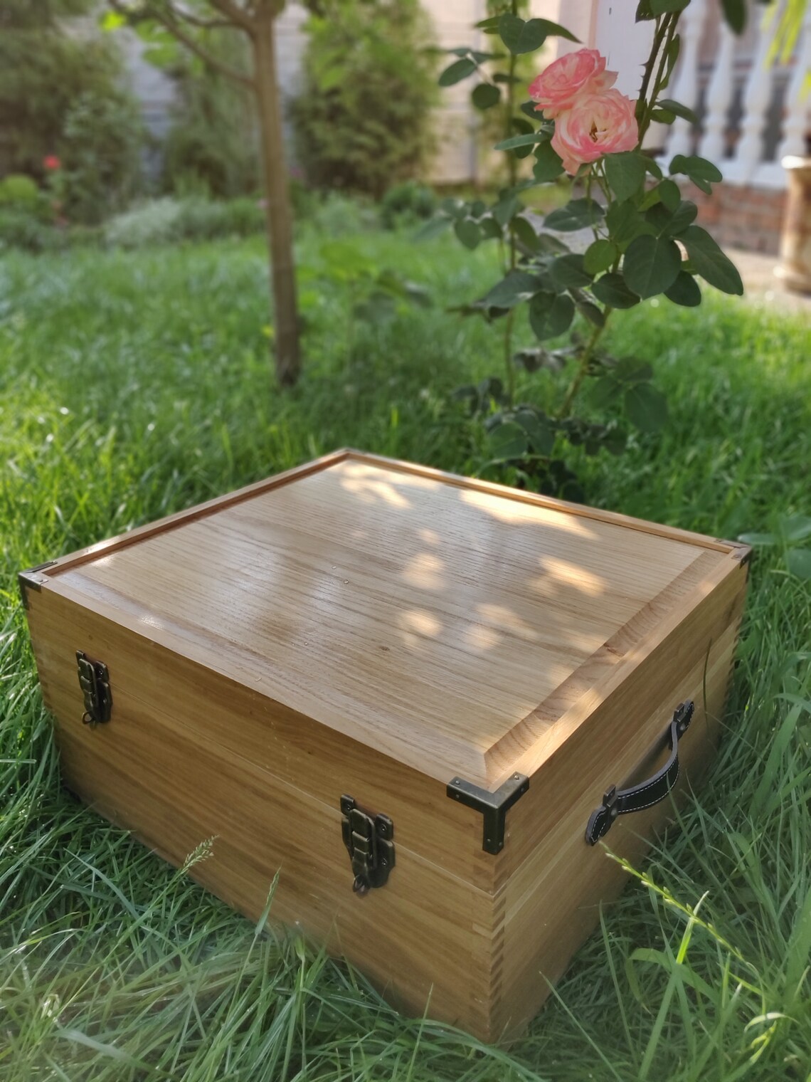Oak solid wood large wooden box with hinged lid and jute | Etsy