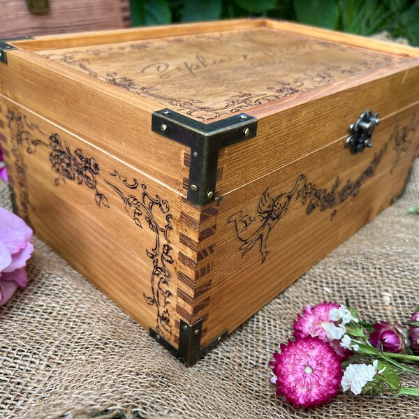 Vintage Keepsake Box - Etsy
