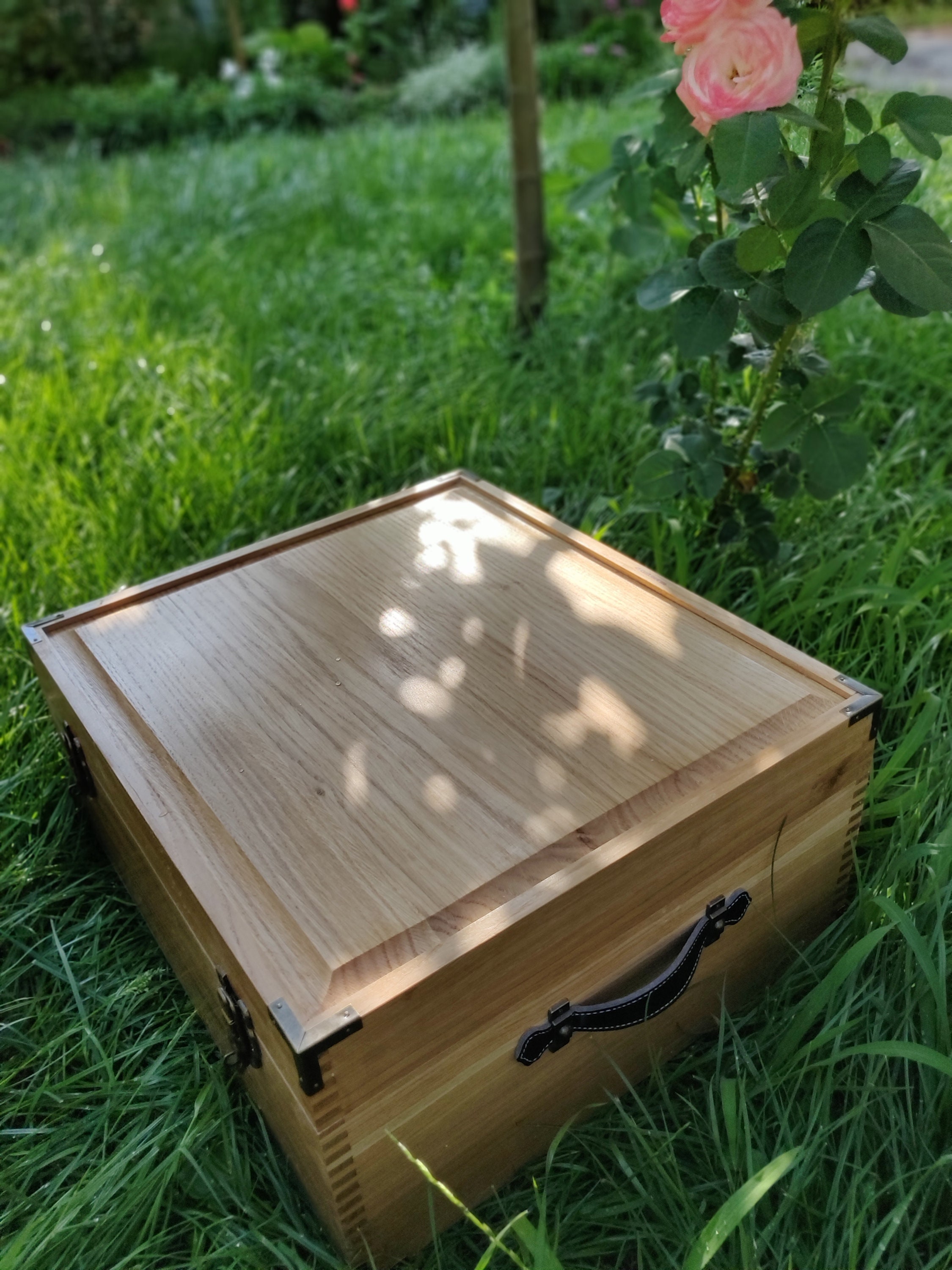 Oak solid wood large wooden box with hinged lid and jute | Etsy