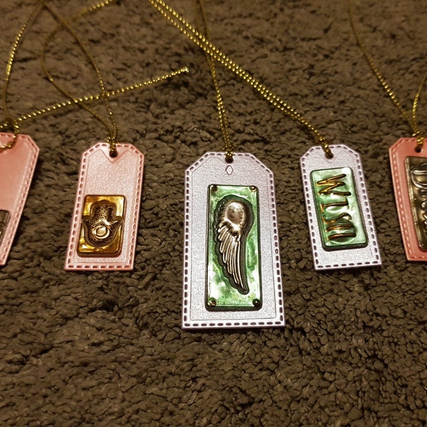 Mini Gift Tags - 60+ Gift Ideas for 2023