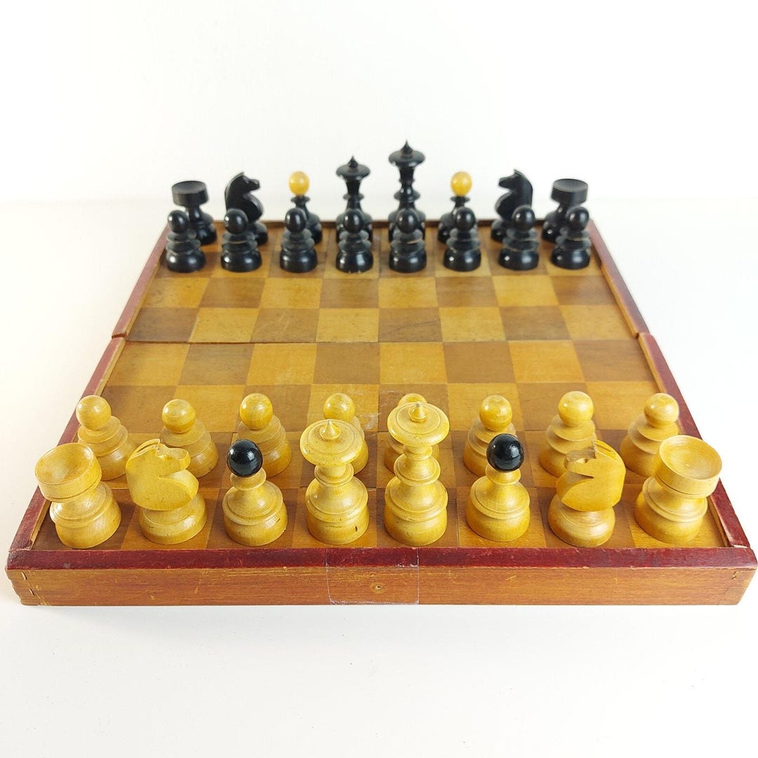 Vintage Wooden Chess Set Hungarian Coffee House 1960s - Etsy