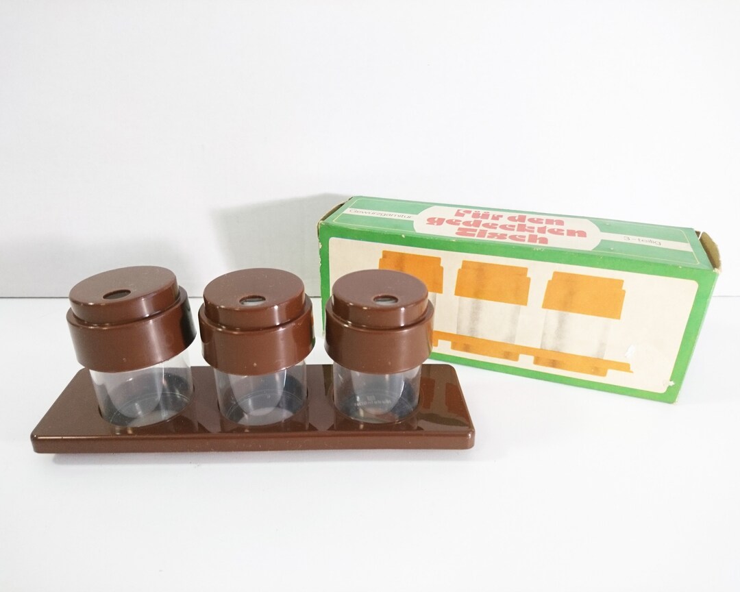 Vintage Retro Plastic Salt & Pepper Saker. Spices Shaker Set 1970s 80s ...