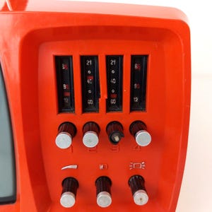 Videoton Mini-vidi Vintage Mini Telelvision Space Age Design CRT Tv ...