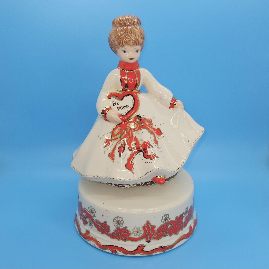 Rare Vintage Duncan Girl Ceramic Figurine Music Box – "be Mine ...