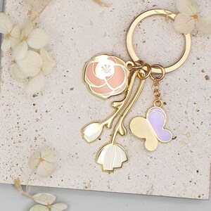 Flower Enamel Keychain (color), Minimal Flower Design Bag Charm - Etsy