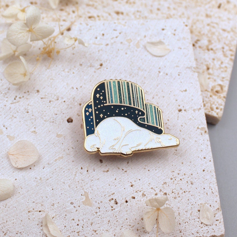 Polar Bear Enamel Pin, Glittered Aurora Northern Light Badge - Etsy