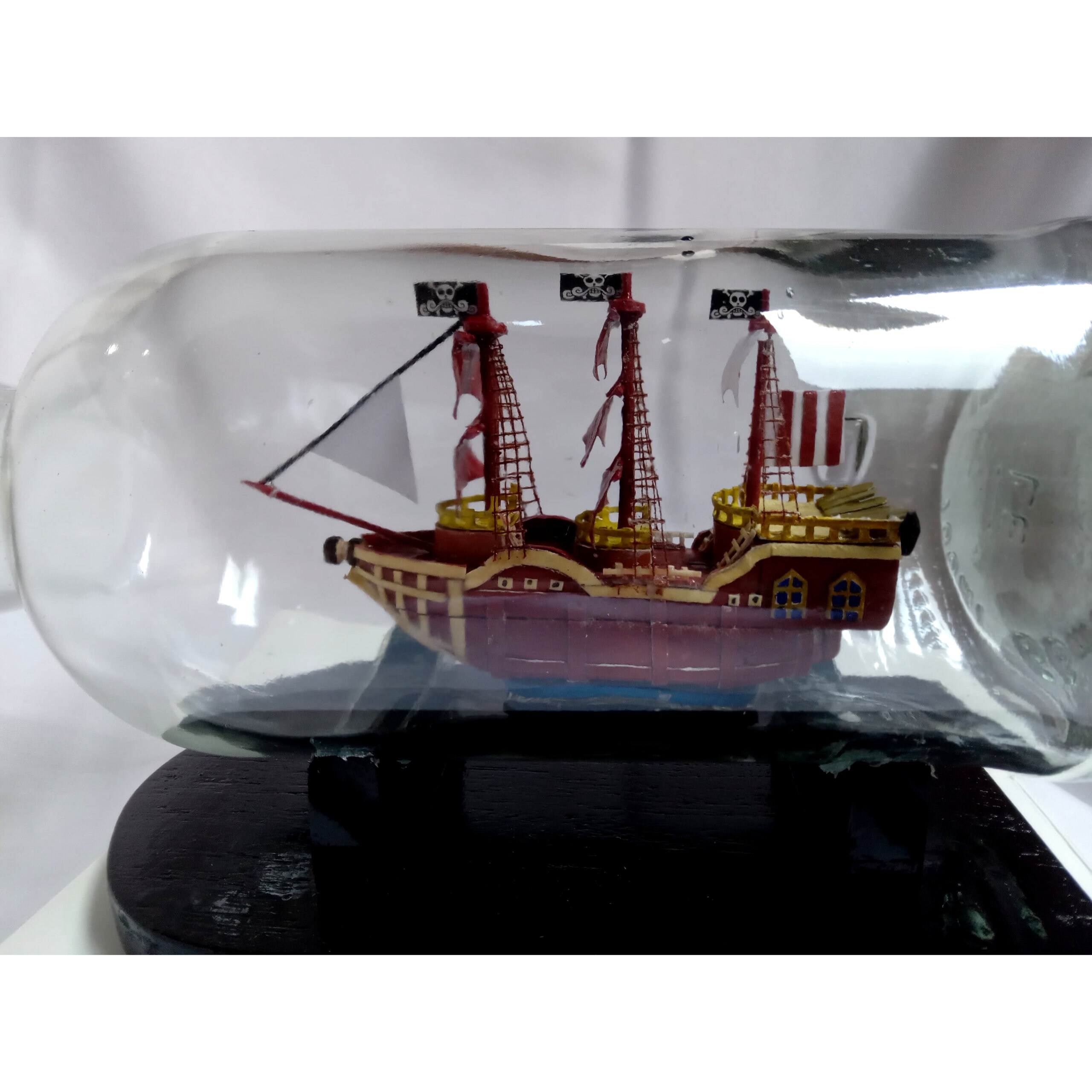 Exclusive Oro Jackson Ship in a Bottle, Miniature Pirates Ship, Anime ...