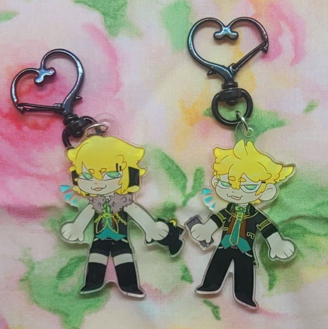 Remote Control Rin and Len Keychains - Etsy