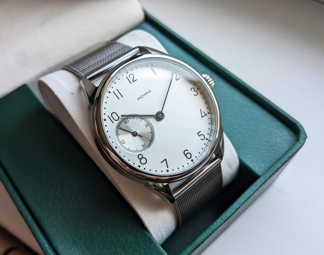 Vintage Mechanical Watch Molnija Iskra, Movement Iskra First Quarter ...