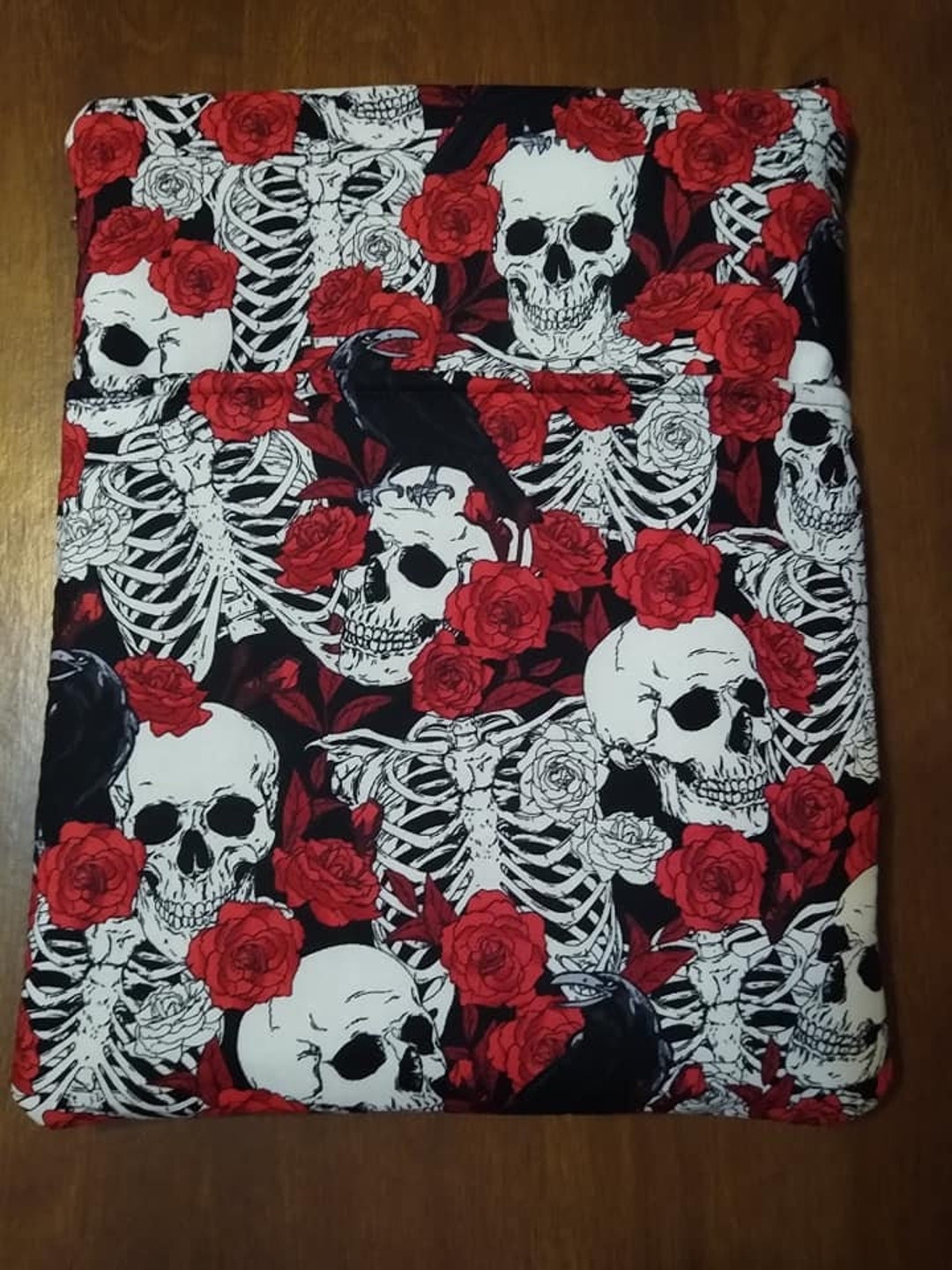Skeleton and Roses Padded Book Sleeve With Closure - Etsy