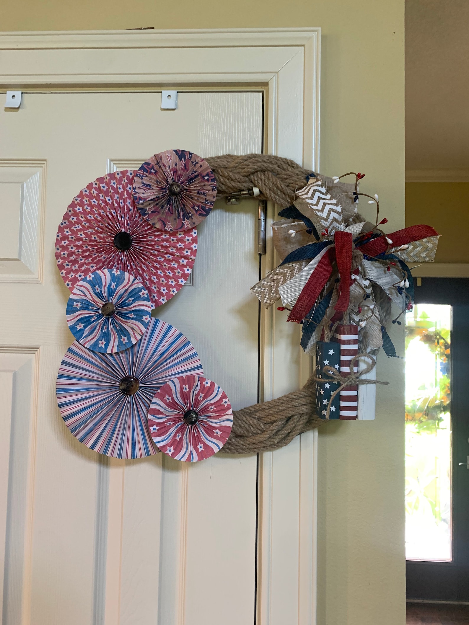 Fourth of July Jute/rope Wreath With Fans, Firecracker, and Ribbon ...