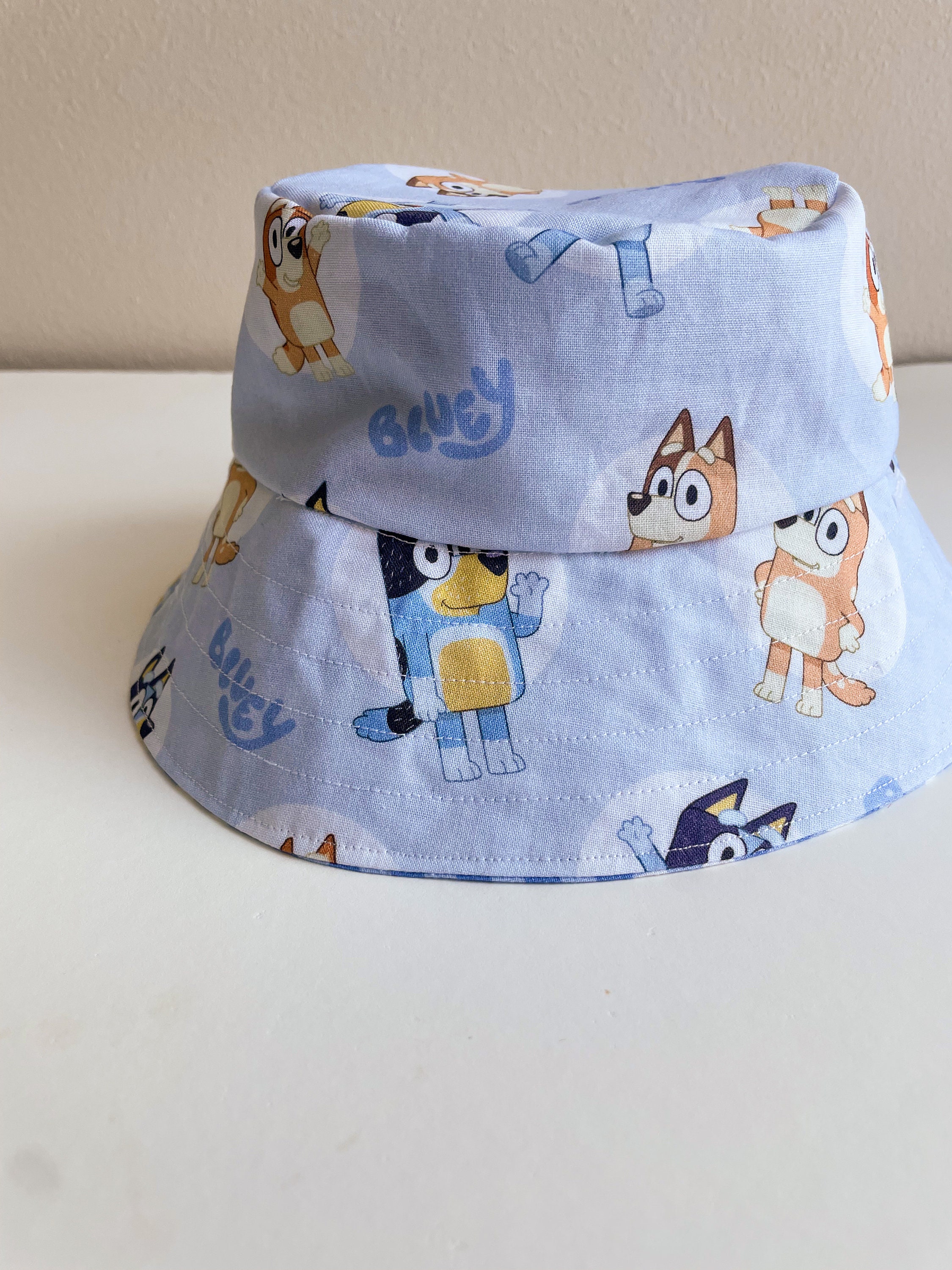 Reversible Bluey and Bingo Bucket Hat With Optional Chinstraps, 2-in-1 ...