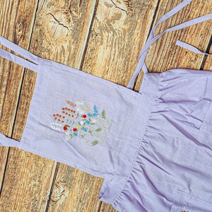 Natural Embroidered Floral Apron With Lace Trim for Her, Hand Embroidered Apron, Flower ...