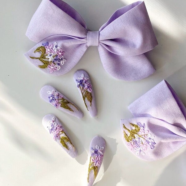 Embroidered Hair Bow - Etsy