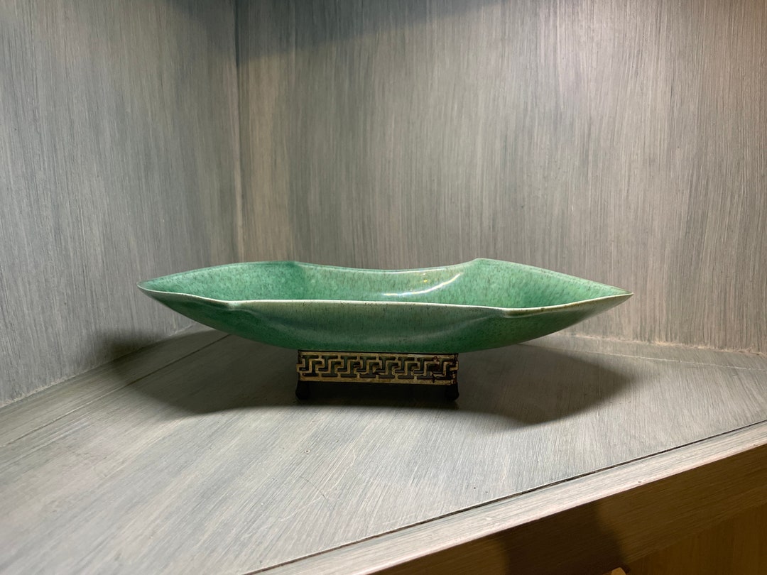 Smoky Jade Table Top Centerpiece - Etsy