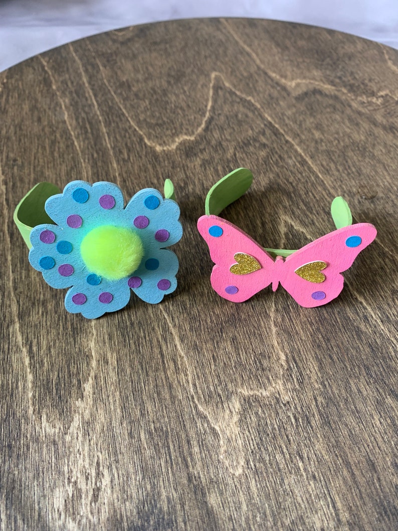 Spring Crafts Kit, Flower Garden, Windsock, Wooden Bracelet - Etsy