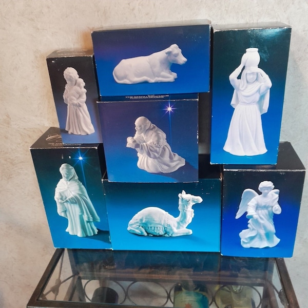 Avon White Nativity Set - Etsy