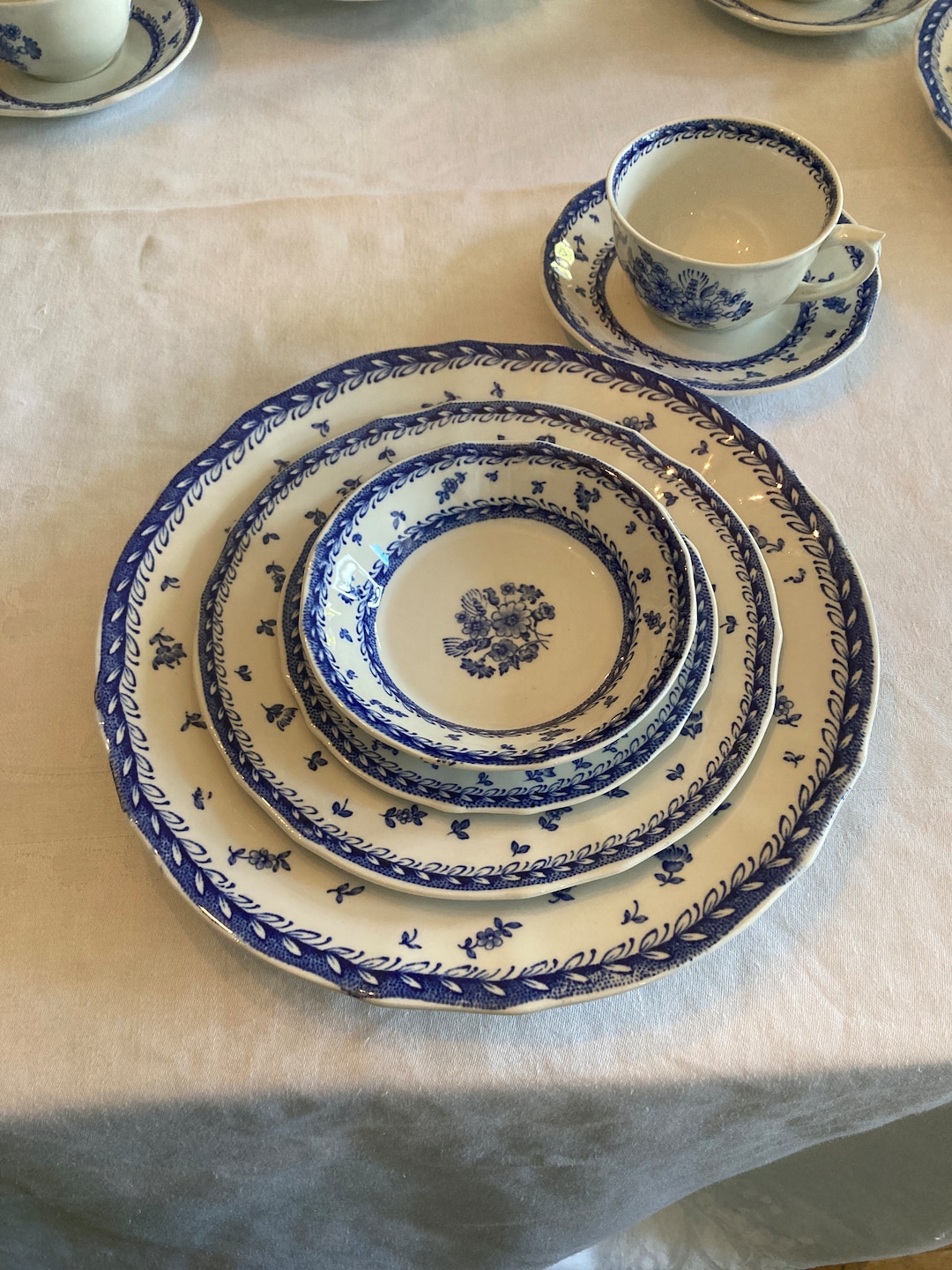 Rare 36 Pc. Vintage Arabia Finland Finn Flower Blue White Dinnerware 6 ...
